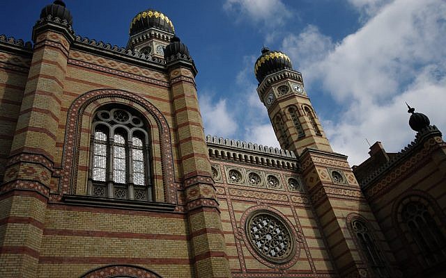 The Blogs: A Synagogue in Budapest | Rowan Polovin | The Times of Israel