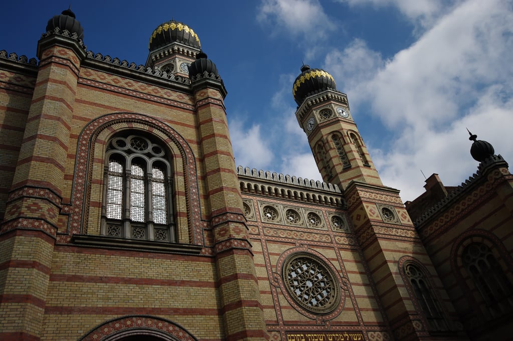 The Blogs: A Synagogue in Budapest | Rowan Polovin | The Times of Israel