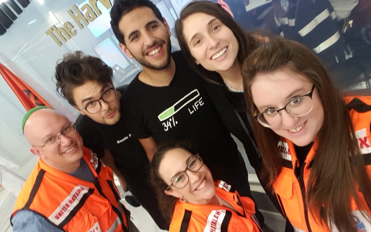 The Blogs: My minute with Nas Daily's radical humanity | Sarah Bechor ...