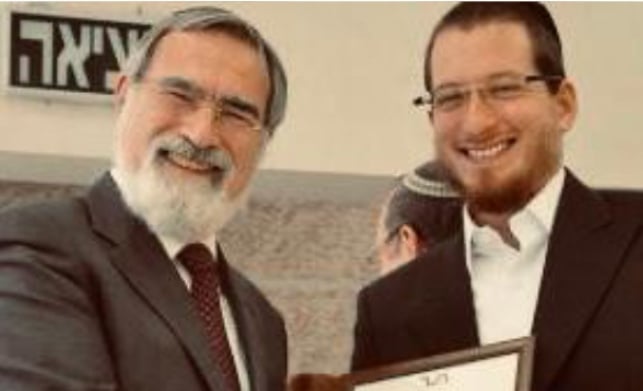 The Blogs: A rare hug from Rabbi Sacks | Menachem Bombach | The Times ...