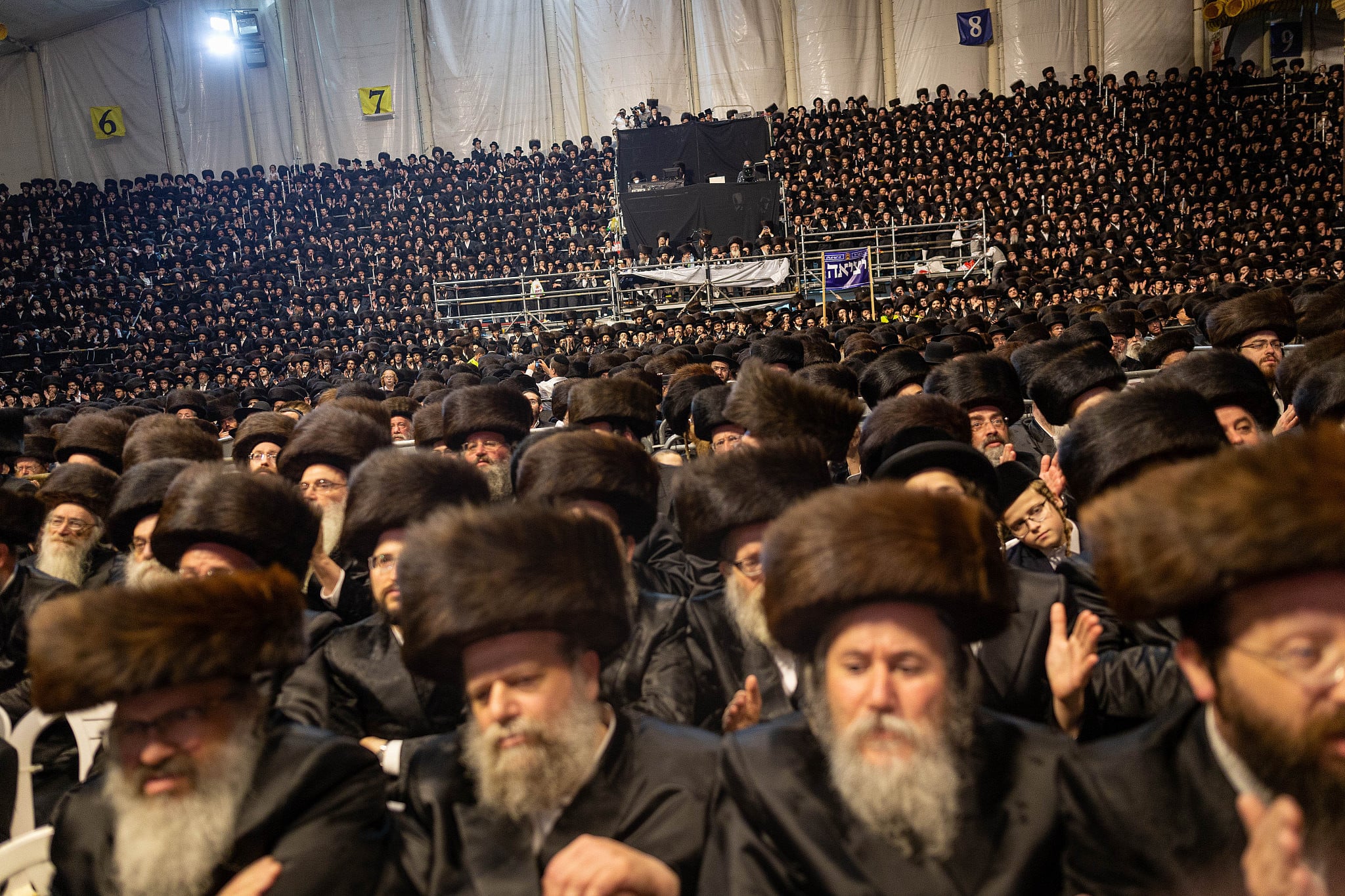 The Blogs: The Wizard of Oz wears a shtreimel: The crisis of the Haredi ...