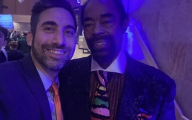 The Blogs: Meet Knicks Legend Walt "Clyde" Frazier, a Hero both on and ...