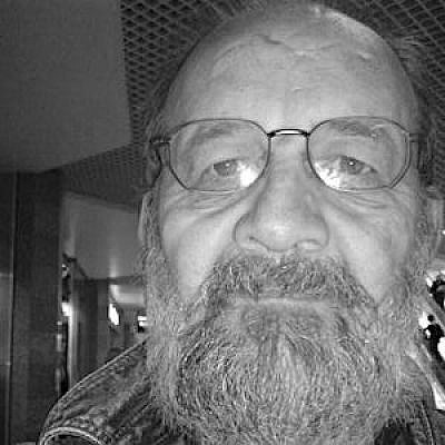 Alan Place, at The Blogs