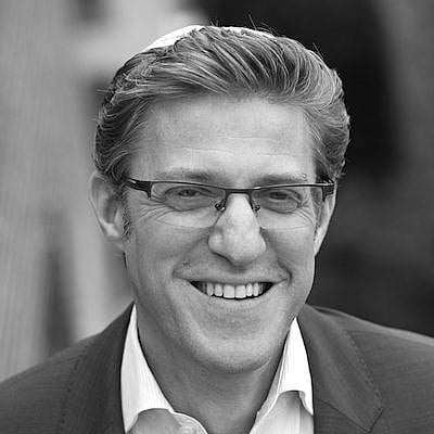 Mark Wildes, at The Blogs