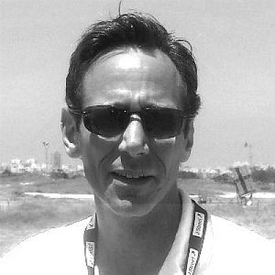 The Blogs: Moving beyond despair to peace | Richard M. Goldwasser | The ...