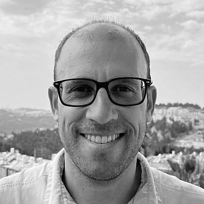 The Blogs: The current government can't win this war | Alex Stein | The ...