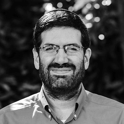 Geoffrey Claussen, at The Blogs