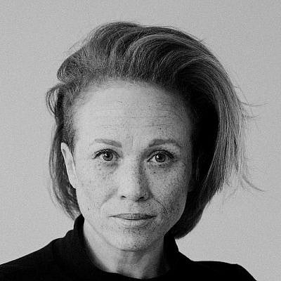 Melanie Alexander, at The Blogs