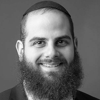 Shlomie Rabin, at The Blogs