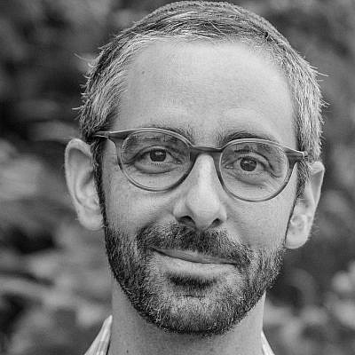 Steven Exler, at The Blogs