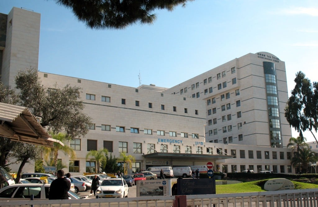 Israël ouvre le premier hôpital dédié au coronavirus - The Times of Israël