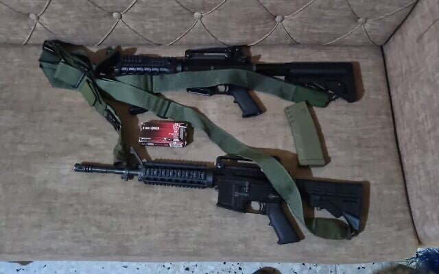 Le Shin Bet et la police déjouent une tentative d'acheminement de ...