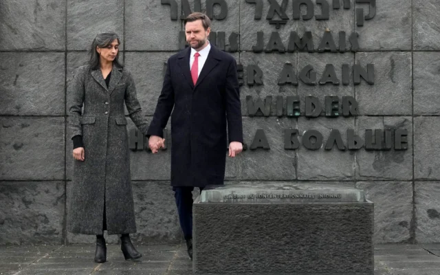 Vance critiqué pour avoir omis les Juifs dans son message pour la ...