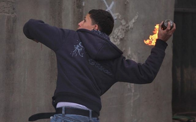 Palestinian throws firebomb at cops, is shot, arrested - police | The ...