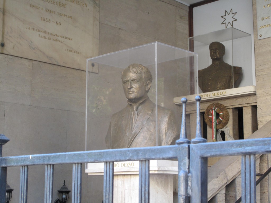Hungary's Jews to boycott state Holocaust ceremonies | The Times of Israel