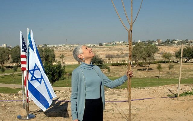 Hadassah women plant Beersheba forest to commemorate victims of Newtown ...