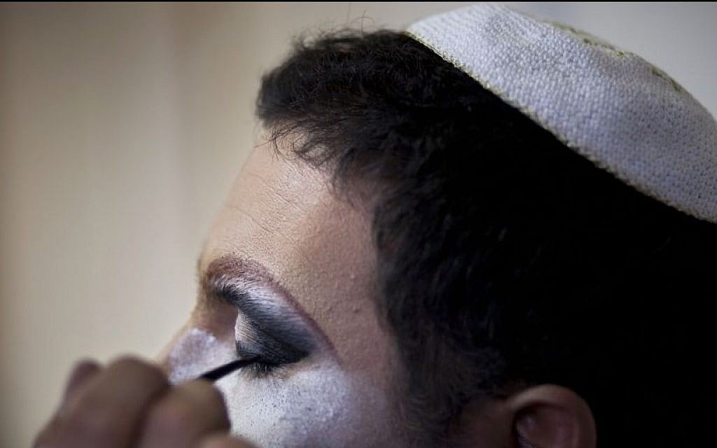 Orthodoxy no drag for gay Israeli crossdresser | The Times of Israel