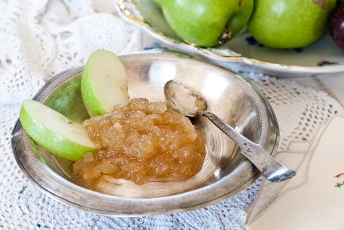Apple jam and leek patties served up by a local chef | The Times of Israel