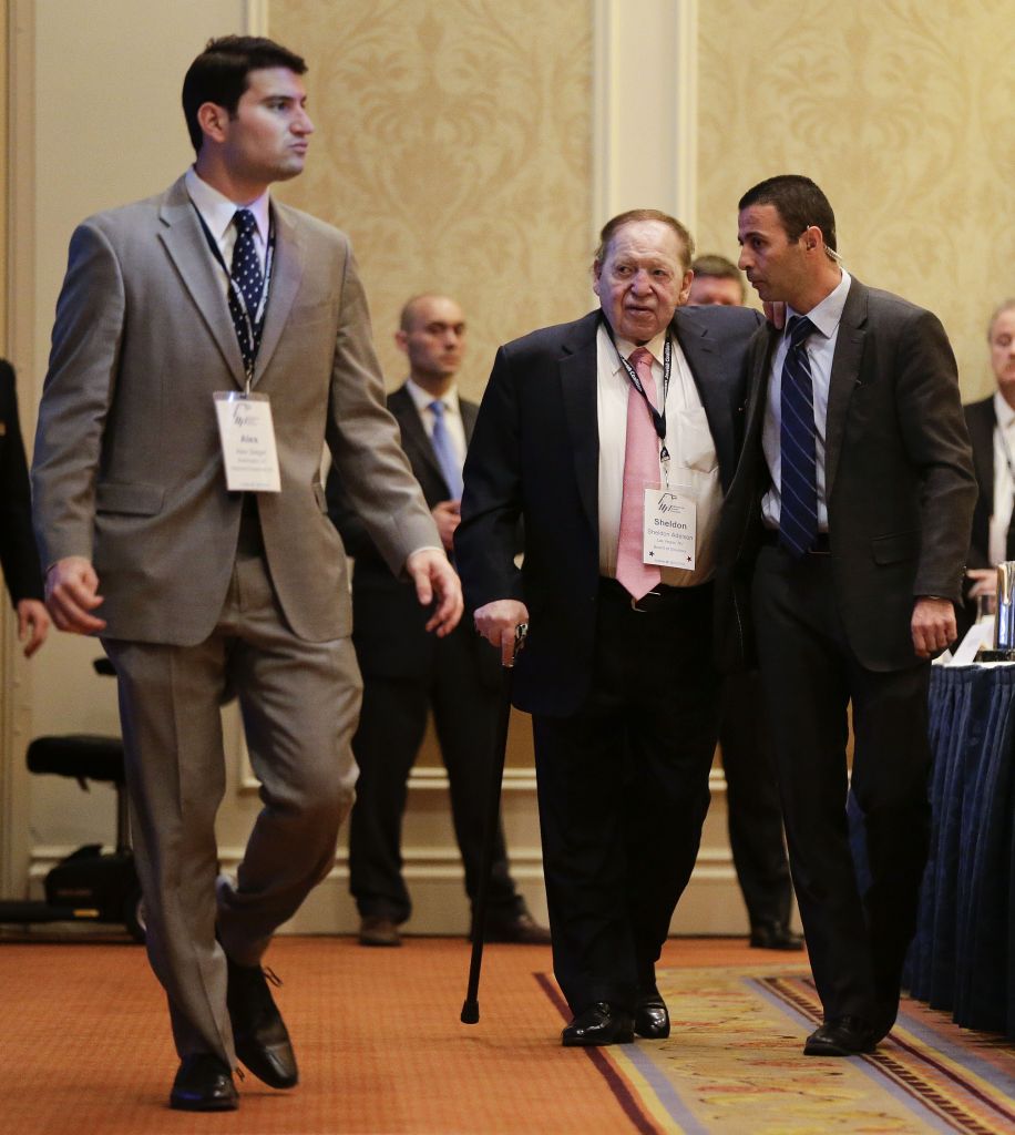 Presidential hopefuls court Sheldon Adelson in Vegas | The Times of Israel