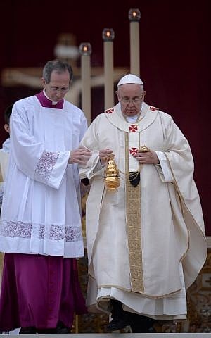 Pope canonizes predecessors John XXIII and John Paul II | The Times of ...