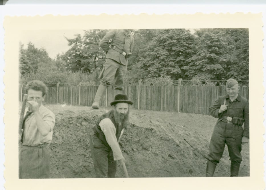 German soldiers' photos show Jews under occupation | The Times of Israel