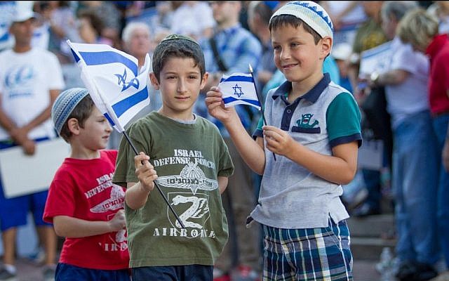 Boston city hall scene of 3,000-strong Israel rally | The Times of Israel