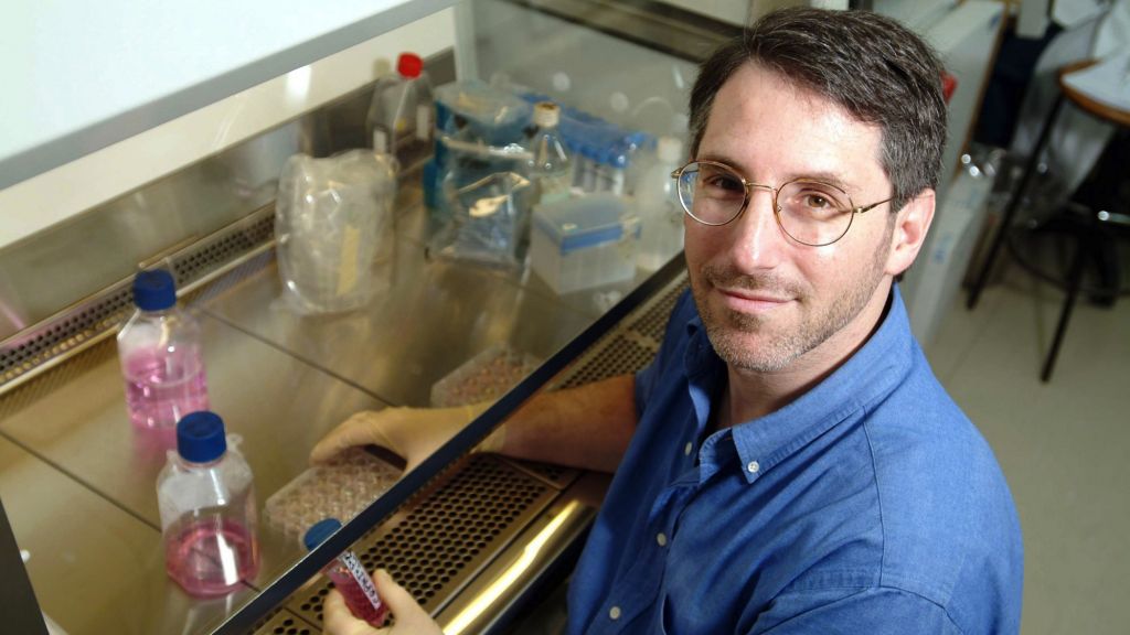 Israeli scientist leads search for Ebola cure | The Times of Israel