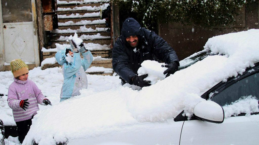 Snowfall brings respite in Syrian civil war | The Times of Israel
