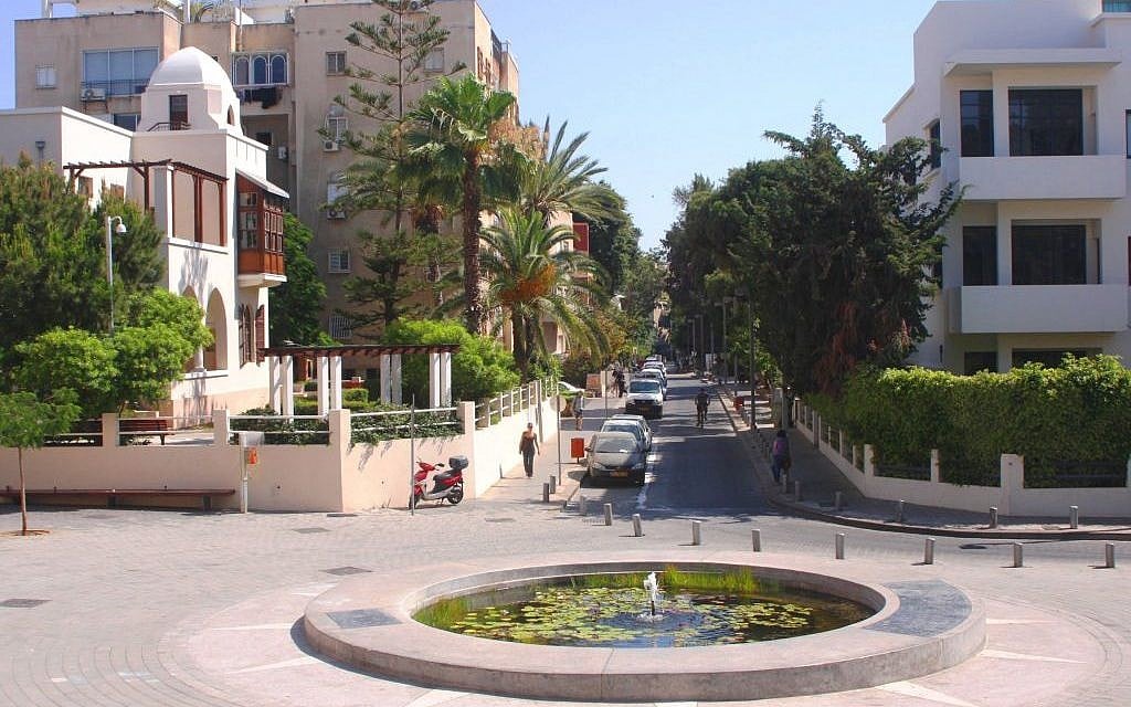 On Tel Aviv's glorious Bialik Street, architecture ranges wildly from ...