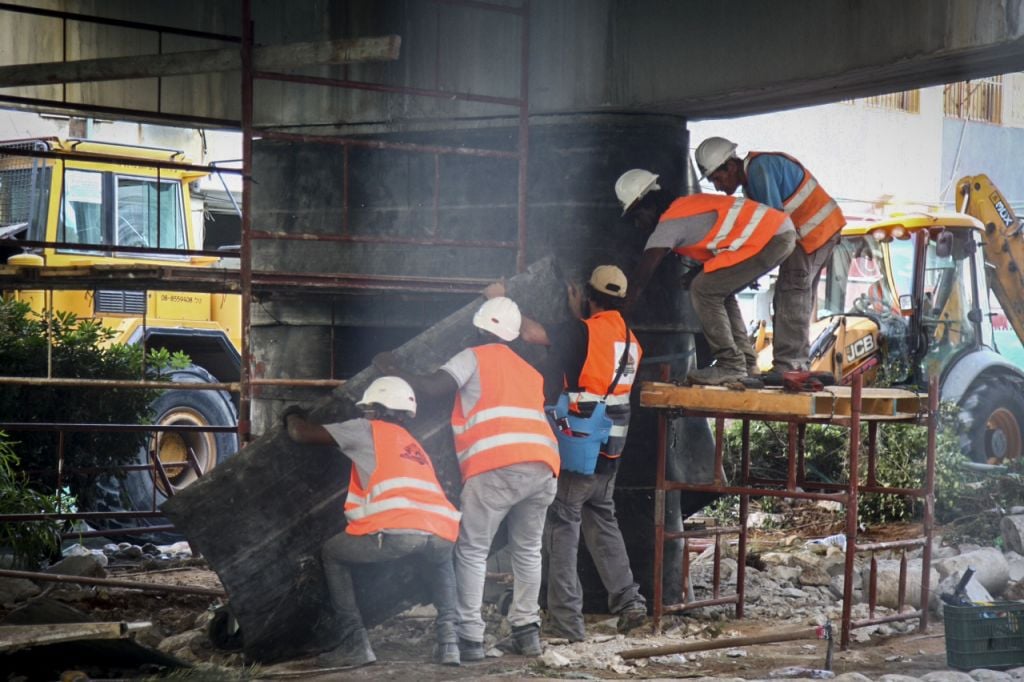 WATCH: Tel Aviv's landmark Maariv bridge is demolished | The Times of ...