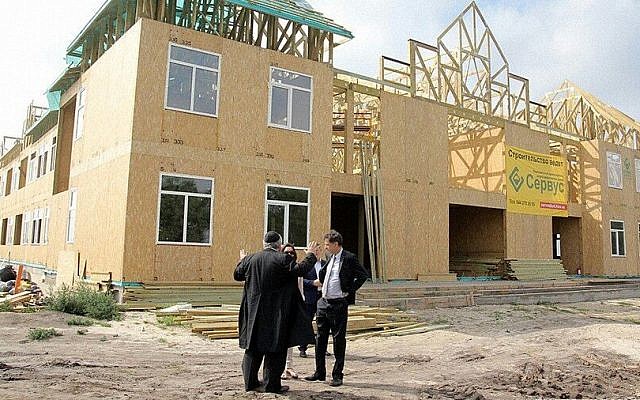 Named for Fiddler on Roof’s Anatevka, new village to house Ukraine ...