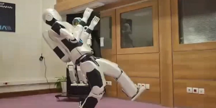 WATCH: Iran unveils new humanoid robot | The Times of Israel