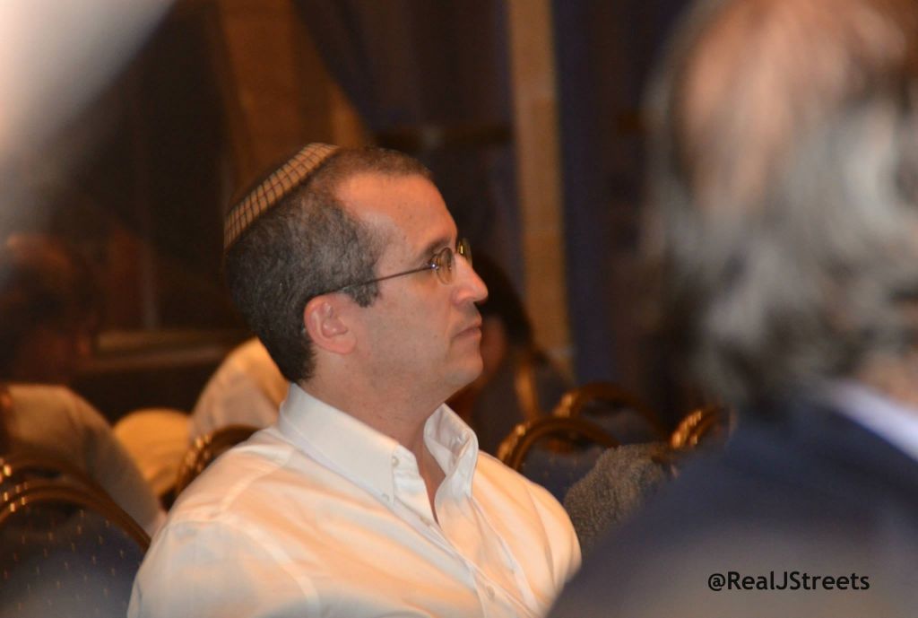 Ethiopians unable to wed in Petah Tikva, where rabbis doubt their ...