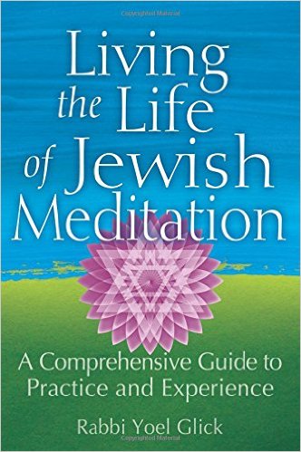 A rabbi and meditation teacher sets out to rediscover the path to God ...