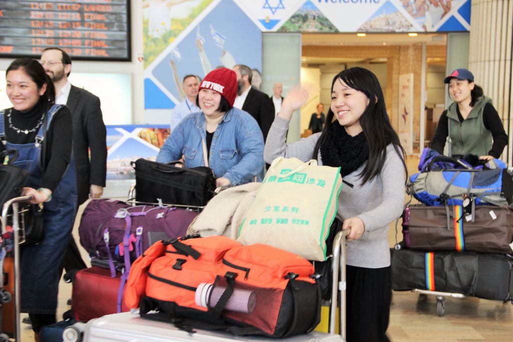 Members of Chinese Jewish community immigrate to Israel | The Times of ...
