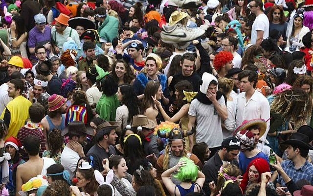 Israel at 73 by the numbers: 12th-happiest in world, over 10% work in ...