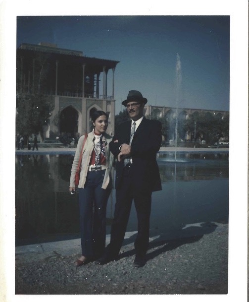 Exiled from Iran, daughter heals fractured family in telling its saga ...