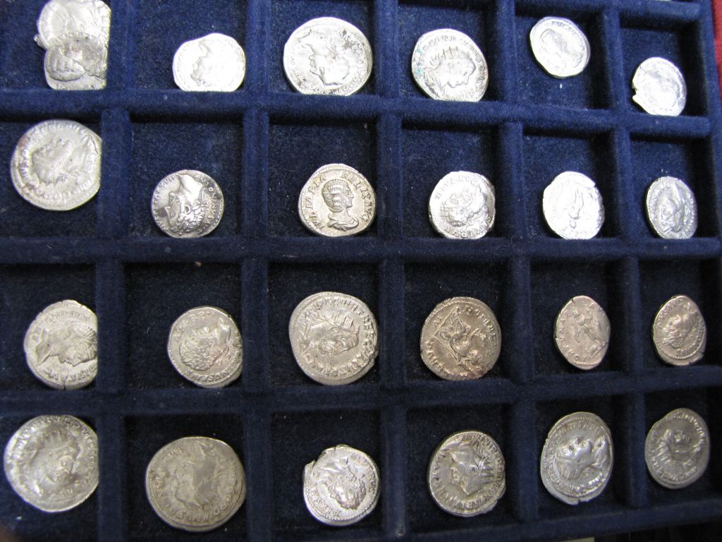 Shop in upscale Jerusalem mall busted for illegal antiquities sales ...