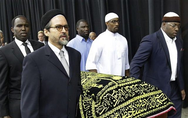 Thousands bid farewell to boxing legend Muhammad Ali | The Times of Israel