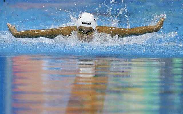 Syrian refugee swimmer wins heat, won't advance in butterfly | The ...