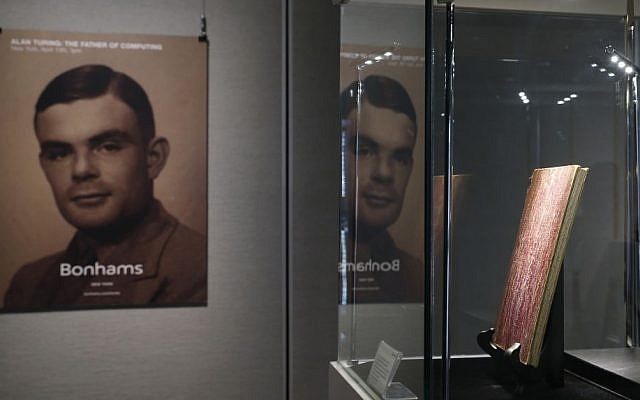 WWII code-breaker Alan Turing to appear on new UK bank note | The Times ...