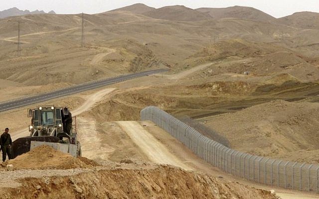 Trump's wall helps Israeli barrier-builder scale new heights | The ...