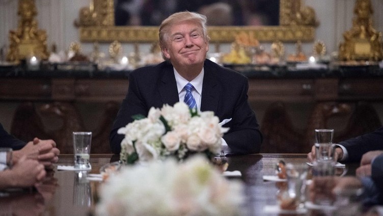Jewish congressman to skip Trump handshake at joint meeting of Congress ...