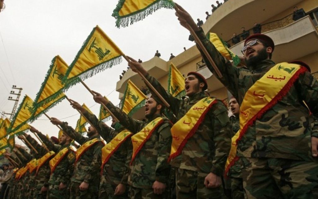 On northern border, IDF and Hezbollah forces patrol meters from each ...