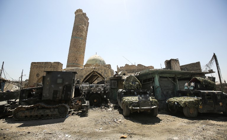 Iraqi forces announce capture of landmark 'hunchback' mosque blown up ...