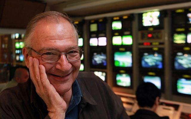 Veteran TV anchor Daniel Pe'er dies at 74 after stroke | The Times of ...
