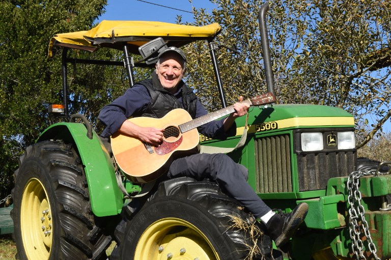 Country music's 'missing outlaw' resurfaces in France | The Times of Israel