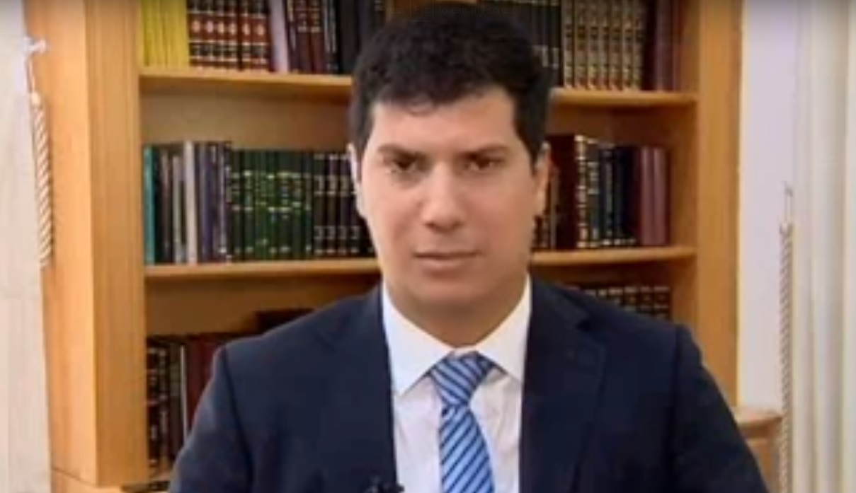 Netanyahu's lawyer: Gifts totaled under half a million shekels | The ...