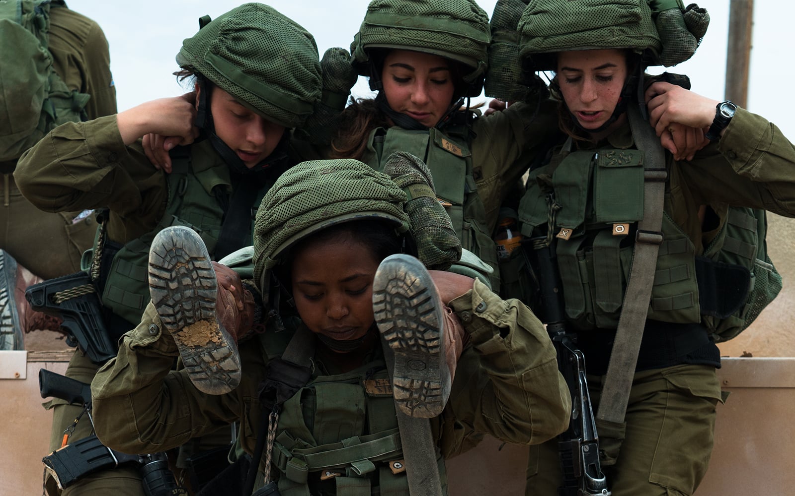 Arguments rage over IDF's inclusion of women, but co-ed 'Lions' have a ...