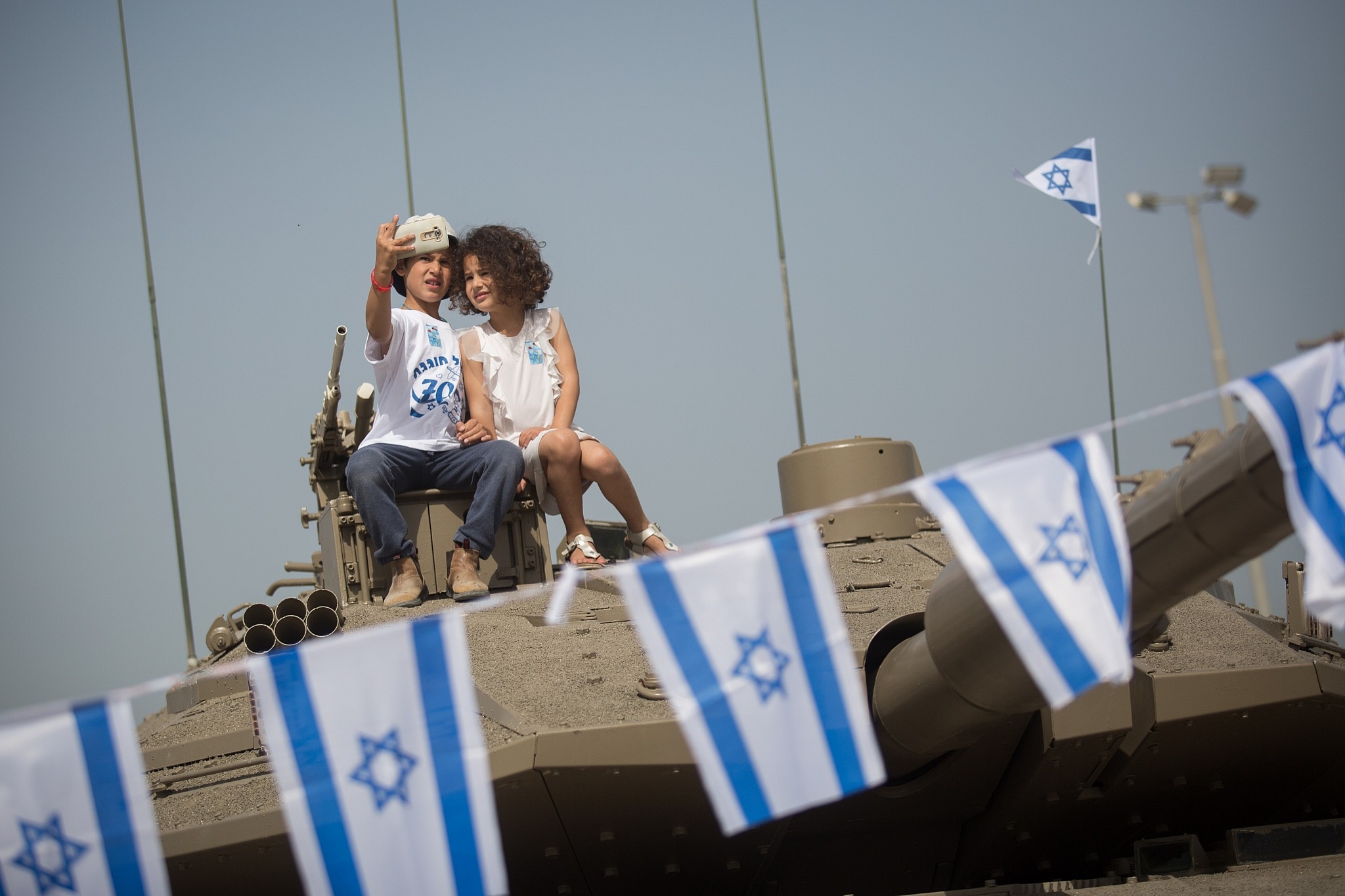 As Israelis mark 70 years, satisfaction and a grim disquiet share the ...